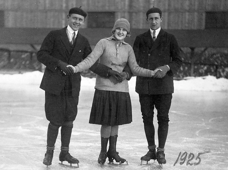 Ice Skating (General Sport Fandom) — Complete Encyclopedia & Guide | Shapes